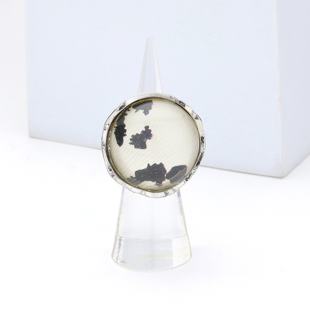 Round Stone Accented Stretch Ring